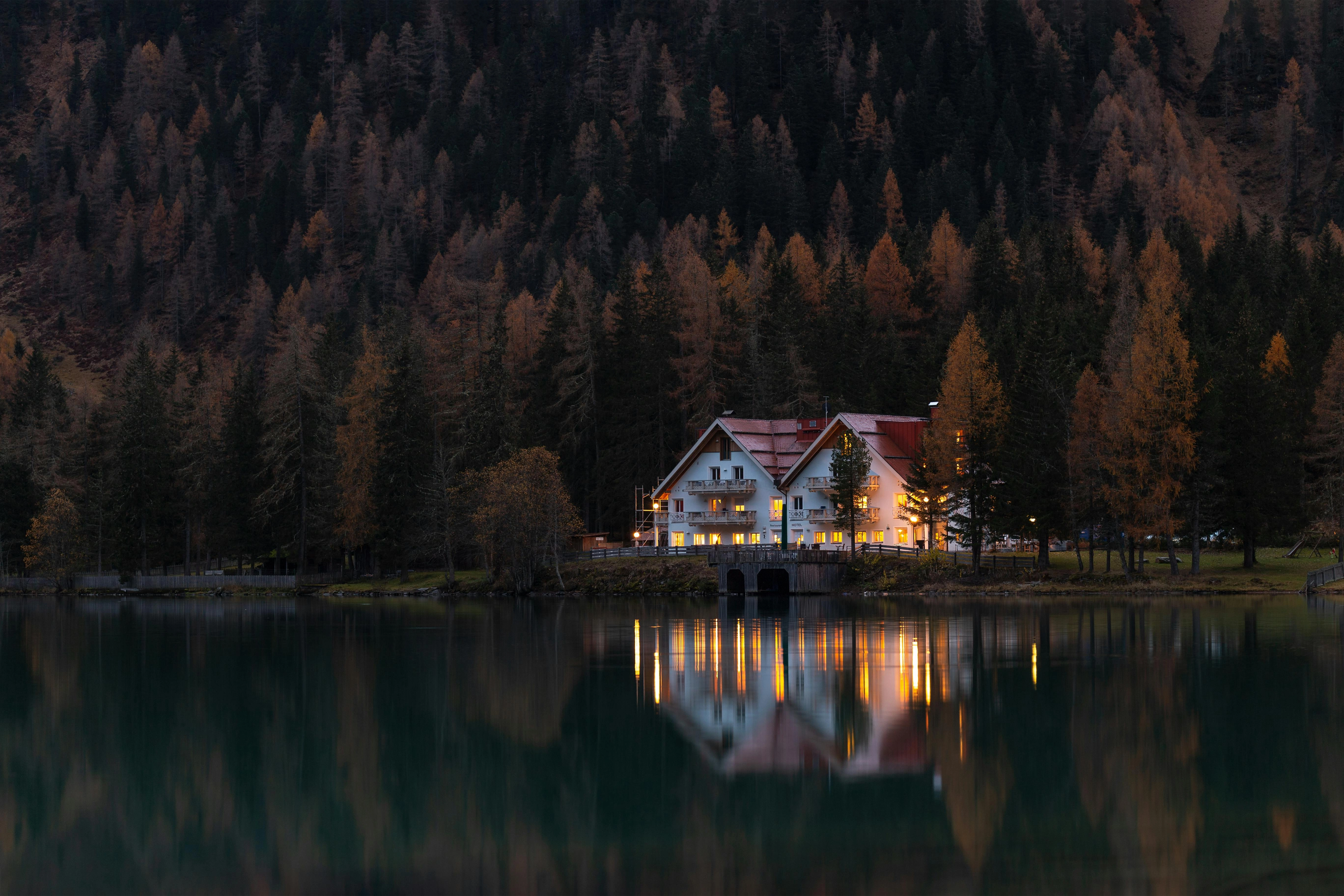 Lakeside Lodge Color Palette, Combinations & Schemes | Octet Design Labs