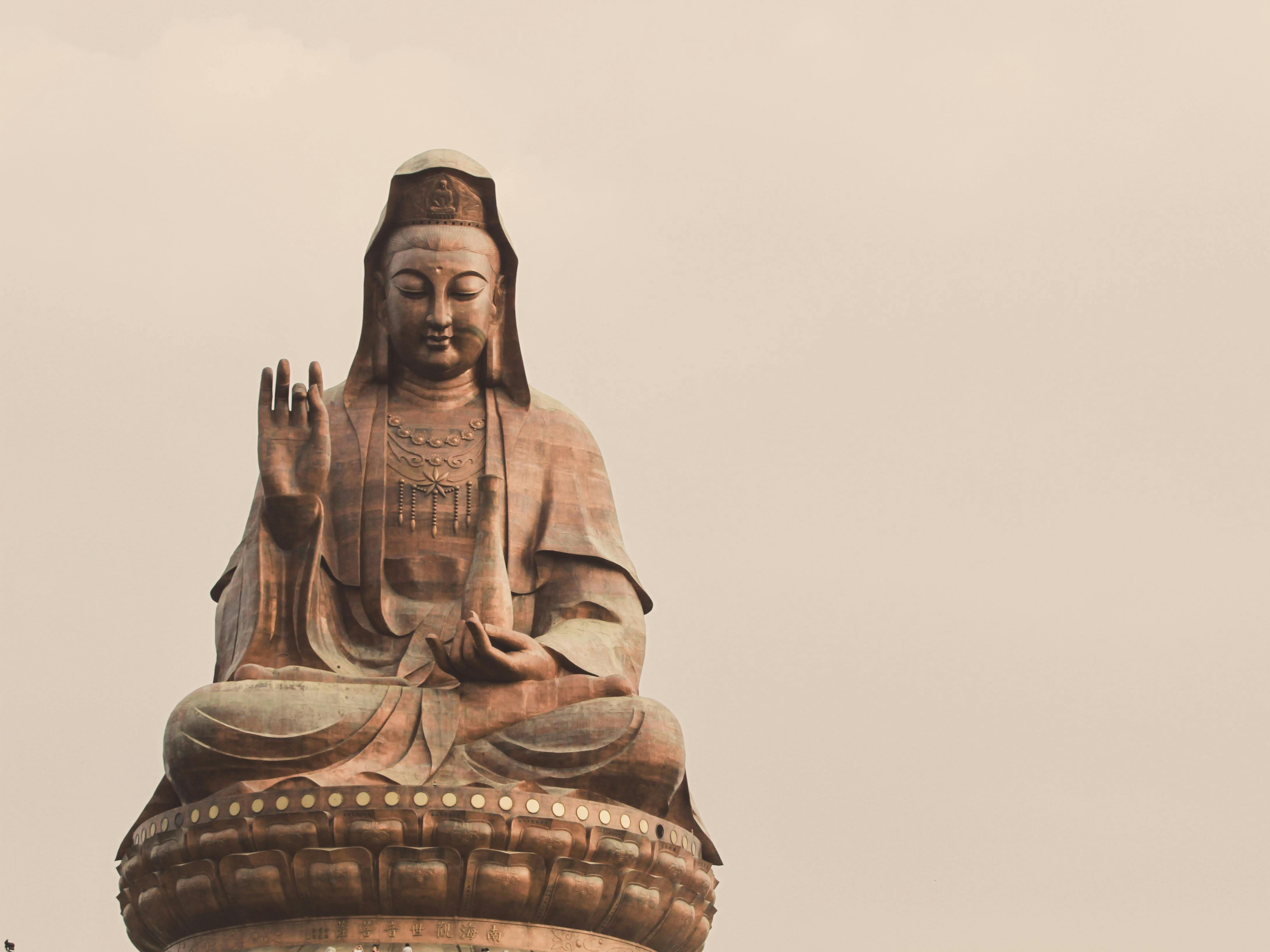 Buddhist statue Color Palette, Combinations & Schemes | Octet Design Labs