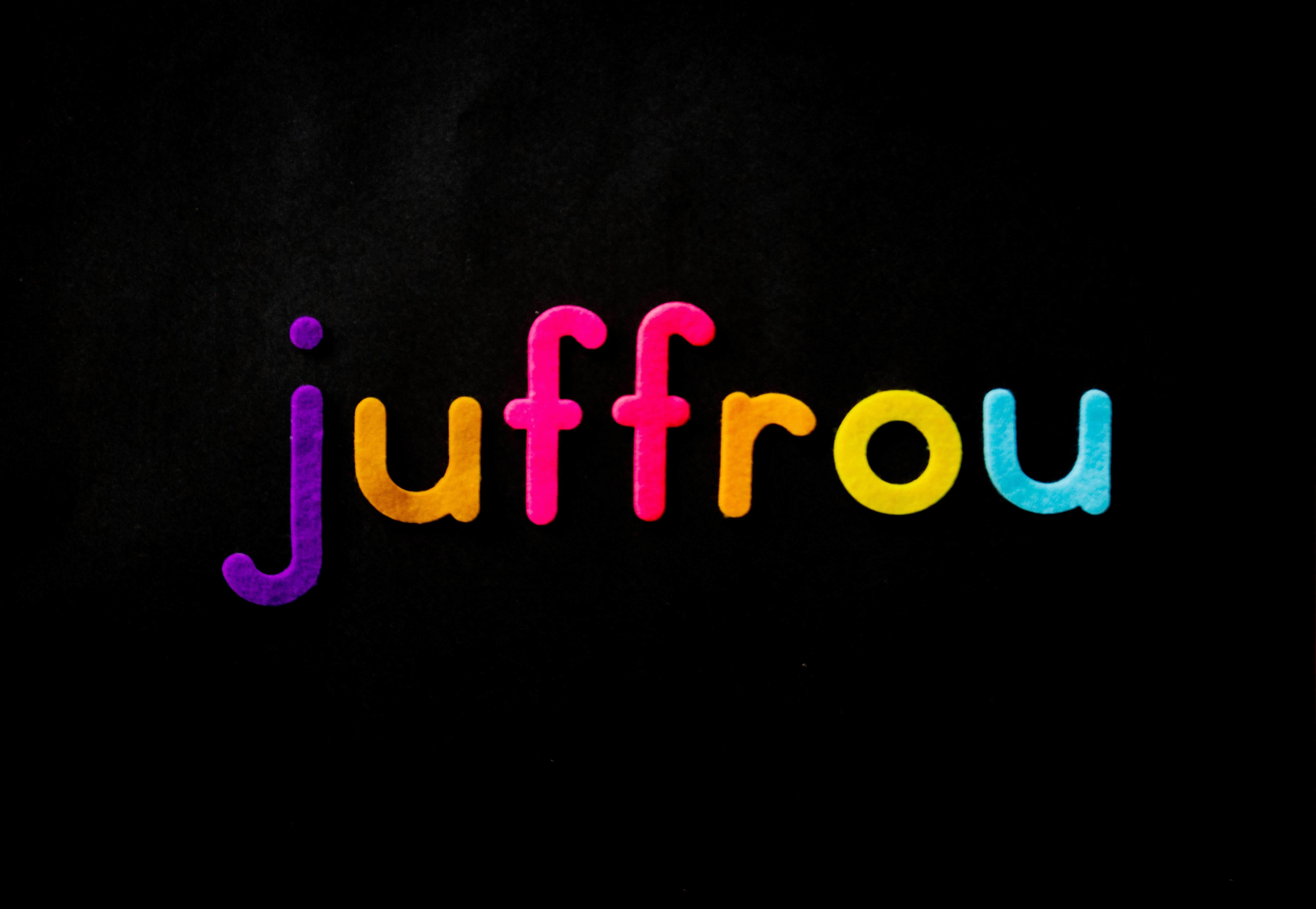 Colorful 'juffrou' Color Palette, Combinations & Schemes | Octet Design ...